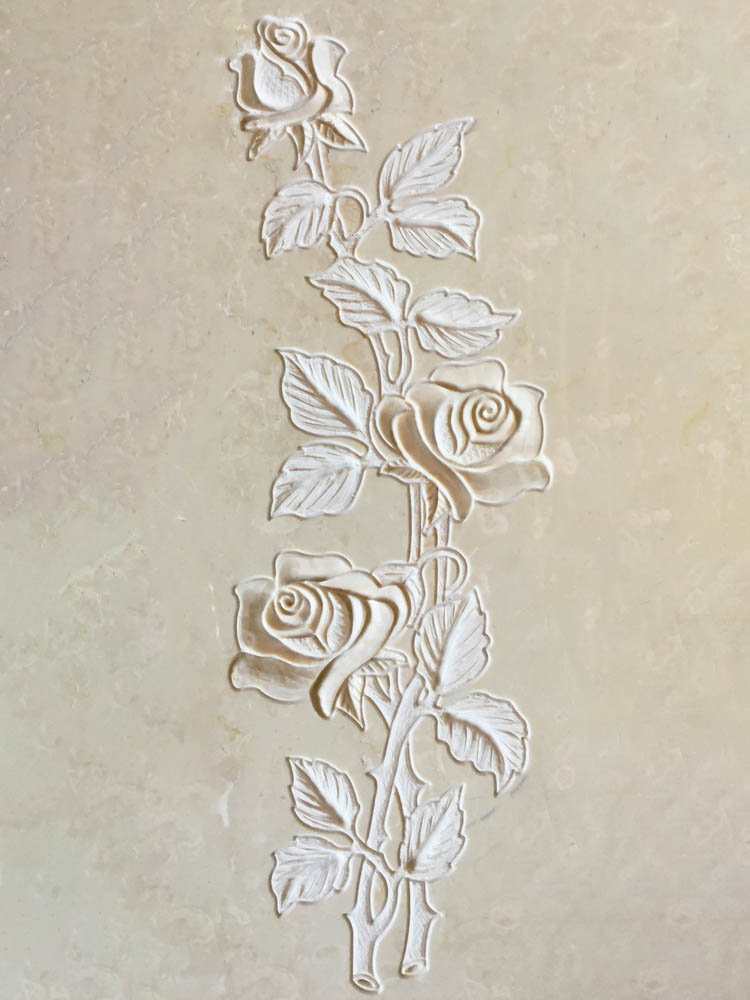 Flowery decorations in marble and granite - Marmi G.M.U. di Usanza G.P. Snc